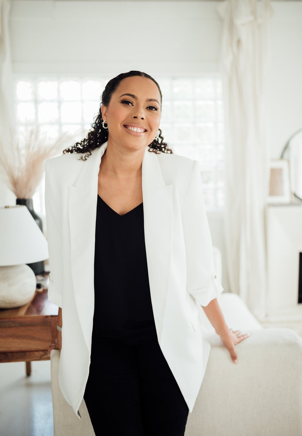 Monique Dunn - Destination Therapy