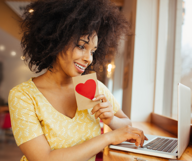 Online Dating vs Going Out and Finding Love: Exploring the Best Paths ...